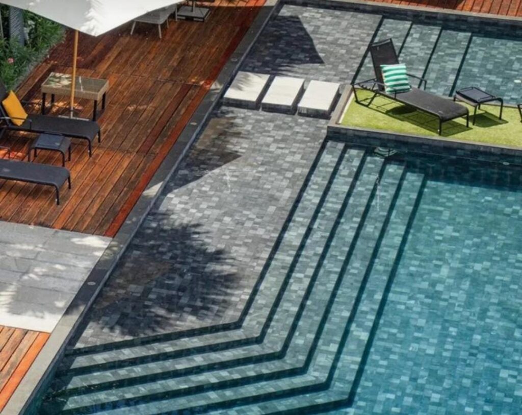 Silver Matrix Exterior Swimming Pool Cladding - KNF Marble & Granite s.r.o